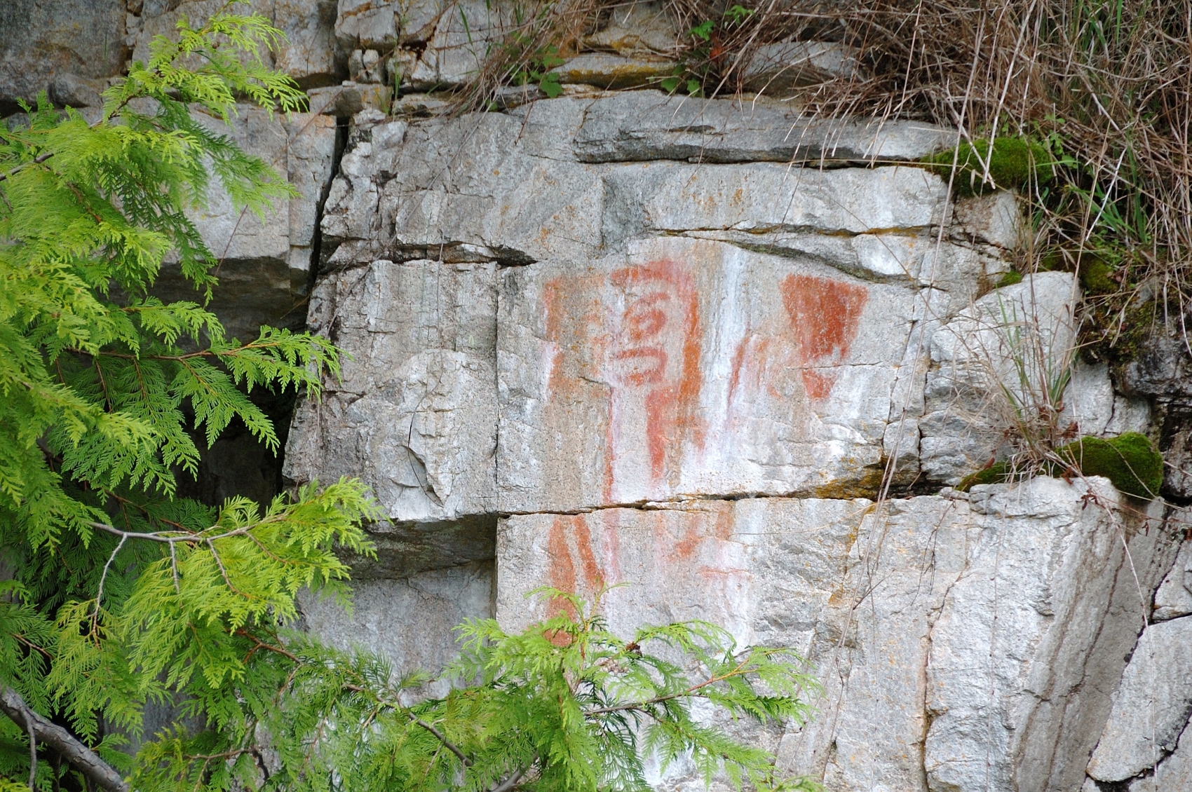 Cruising for Indigenous Art - Cliffside Pictures In Time - Freedom ...