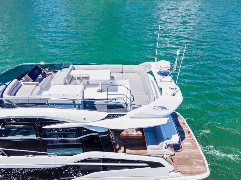 Galeon 440 FLY - Freedom Marine Inc