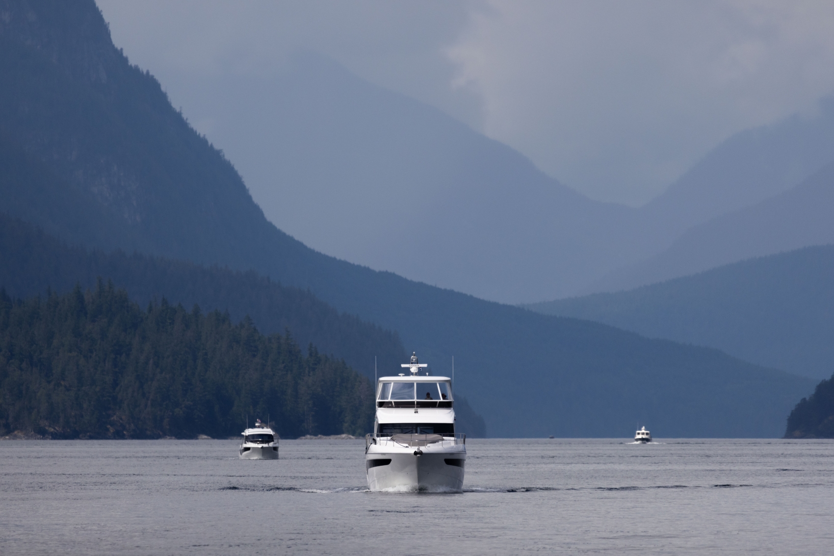 Tips for Better Boating Photos - Freedom Marine